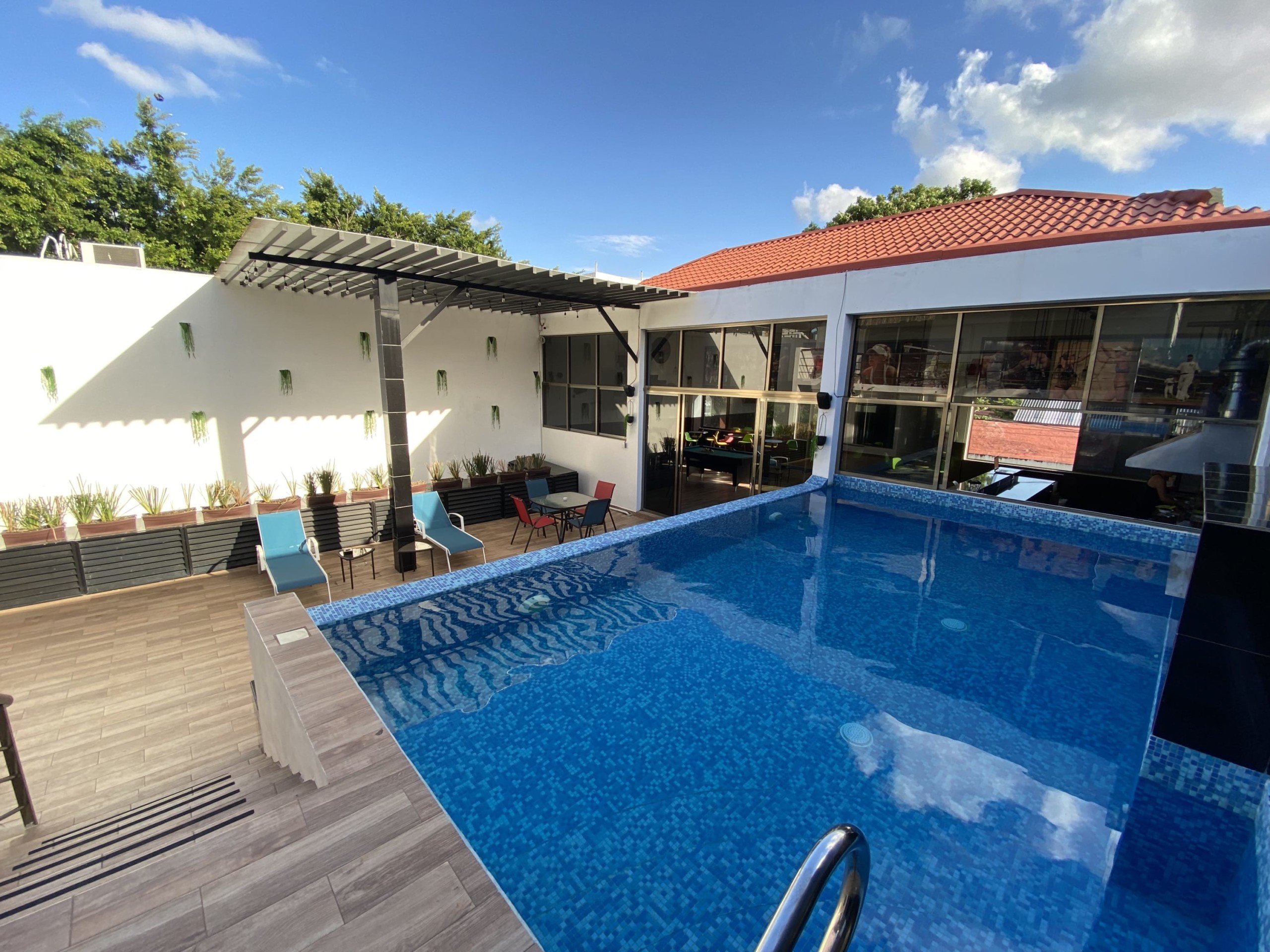 Studio Equipped w/ Kitchenette, AC, WiFi, Pool - Right in Downtown Cancun! - Hamaca Homes